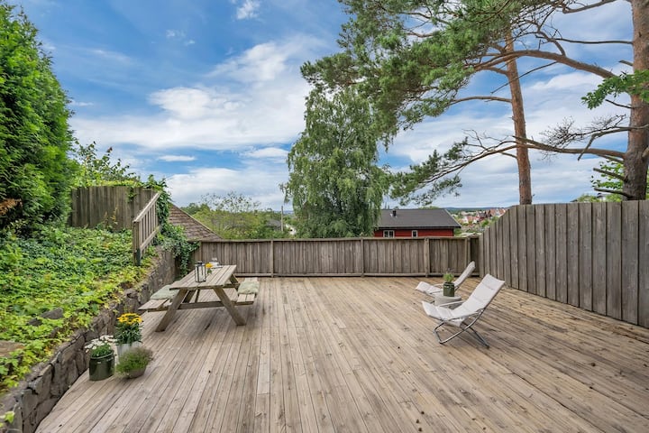 Hybel På Tømmerstø - Kristiansand