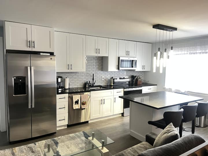Modern Apartment In Lincoln, Nh - Loon Mountain, NH