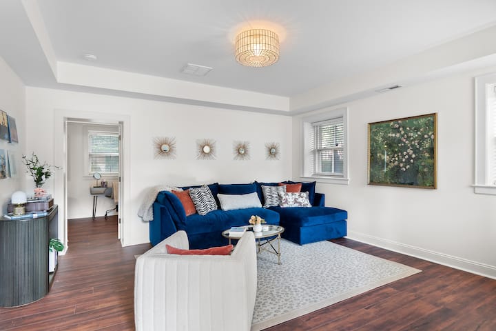 Eilers House Apartment / The Orange Underground - Wilmington, NC