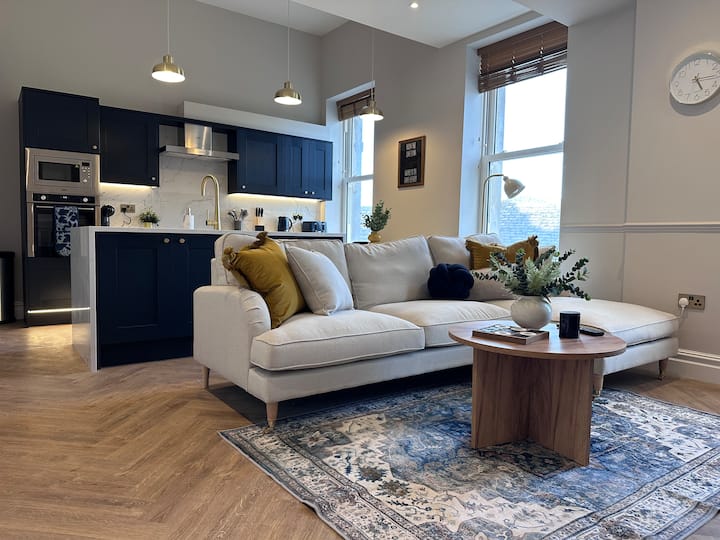 Luxury 2bed 2 Bath Apartment In Historic Bank - Leyburn