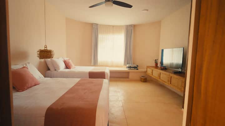 Los Pavitos: Dos Camas Y Baño Privado - Mérida