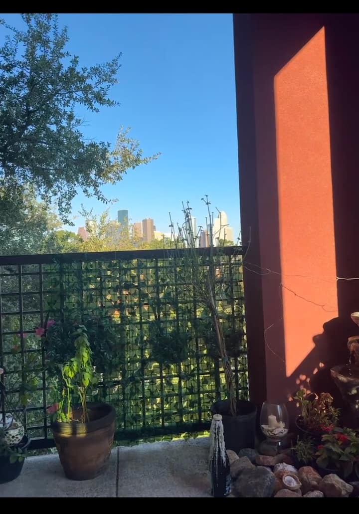 Paraíso Evara - Northside - Houston