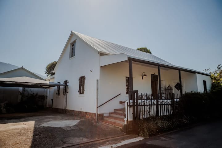 Idilic Heritage Home In Old Swellendam Town. - Swellendam