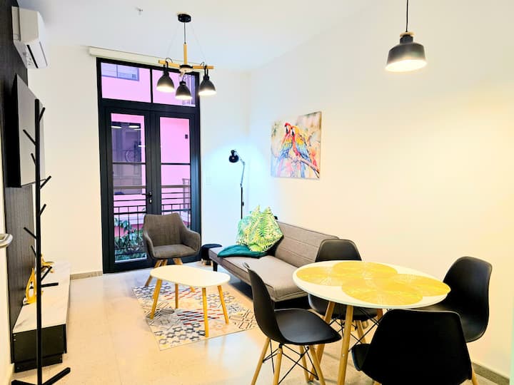 The Bacano | Chill Spot W/ Balcony & Work Space - Panama
