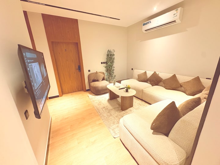Three-bedroom | ملاصق للجامعة والقطار - Jeddah