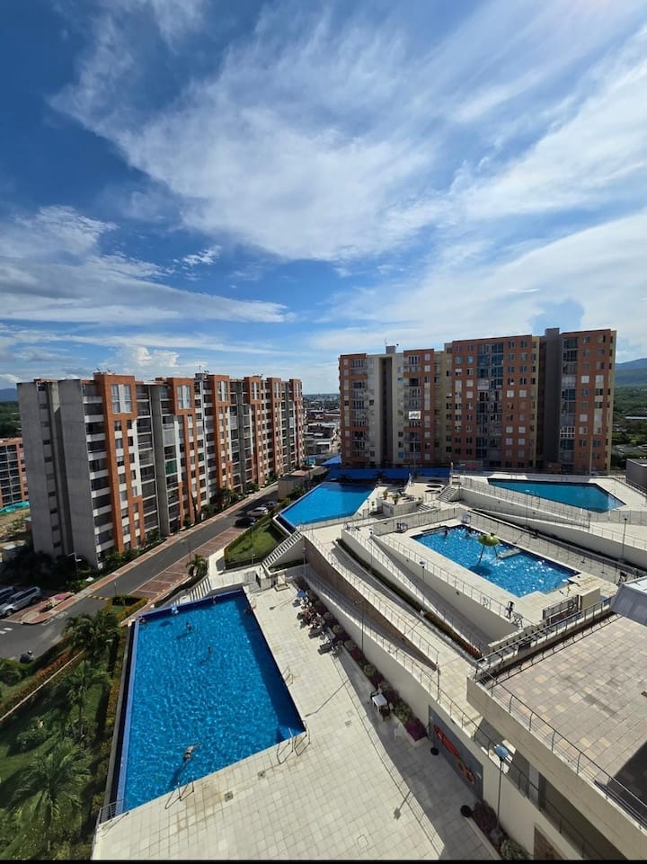 Relajate Con Estilo En Tu Nuevo Hogar Vacacional - Girardot