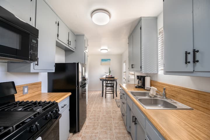 Mission Stay - Hawthorne, CA