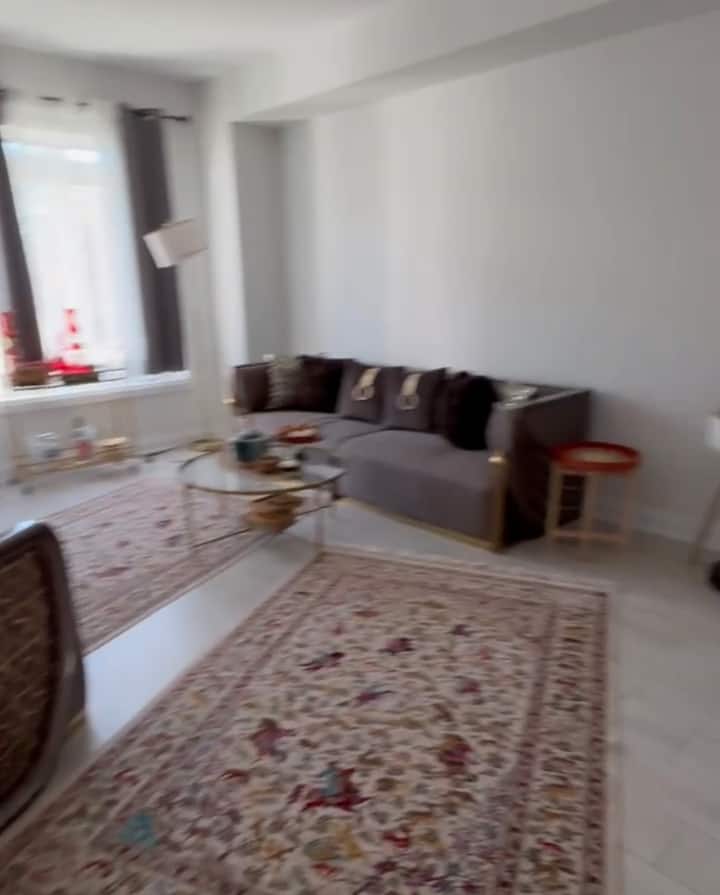 Luxury Stay Richmondhill - Aurora