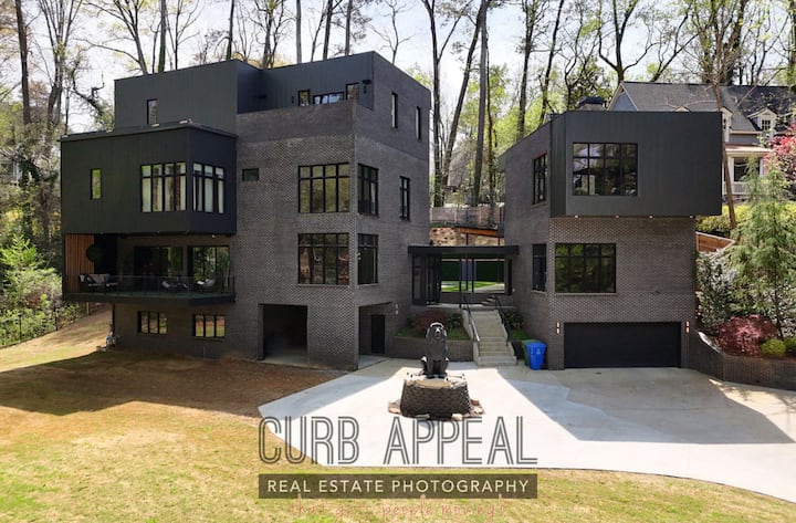 Buckhead Guesthouse Loft - Atlanta, GA