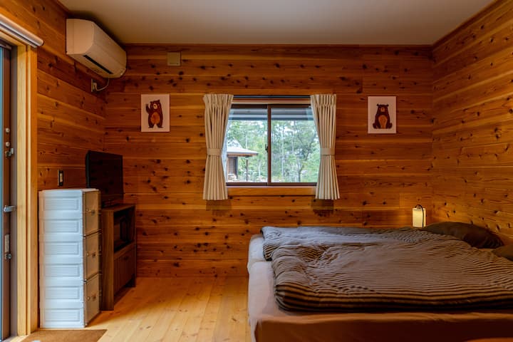 Azumino Bear's Inn: Private Space In Log Cabin - Matsumoto