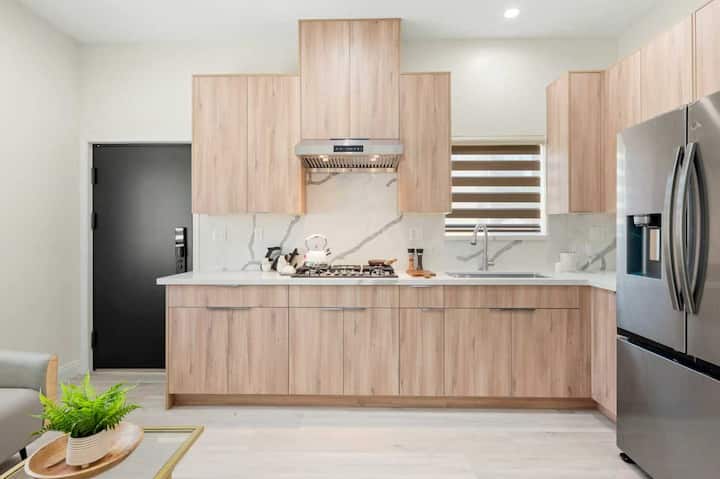 两房两卫舒适独立屋 - West Covina, CA