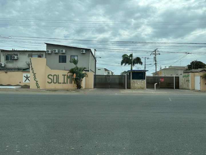 Casa Dentro De Urbanización Con Seguro Privada - Salinas