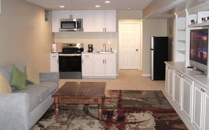 Spacious 1 Bed Basement Near Quantico/stafford - Stafford, VA