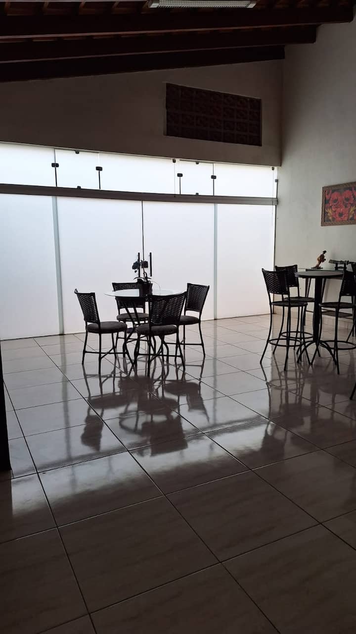 Casa Ampla E  óTima Localização. - Uberlândia