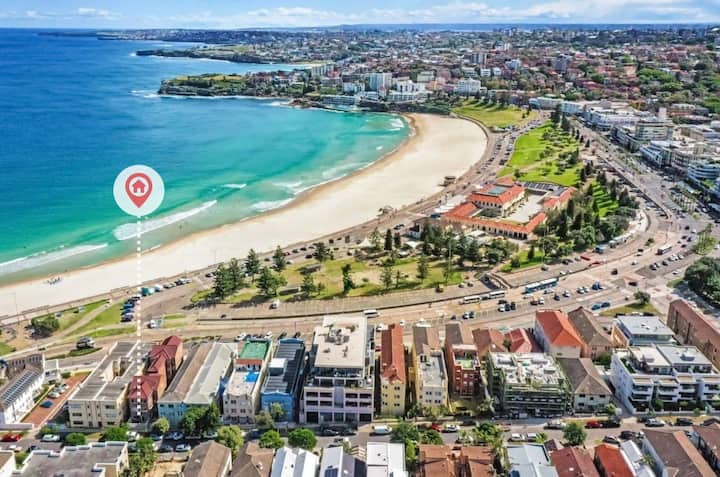 Across From Bondi Beach Outdoor Living A/c Parking - Coogee