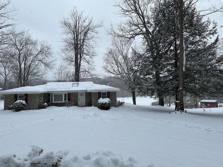 Lakeside Getaway In South Wales - 荷蘭