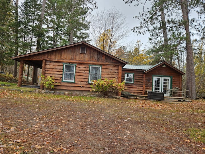 Bear Lodge @ Spring Lake Haven, Hayward, Wi - Hayward, WI