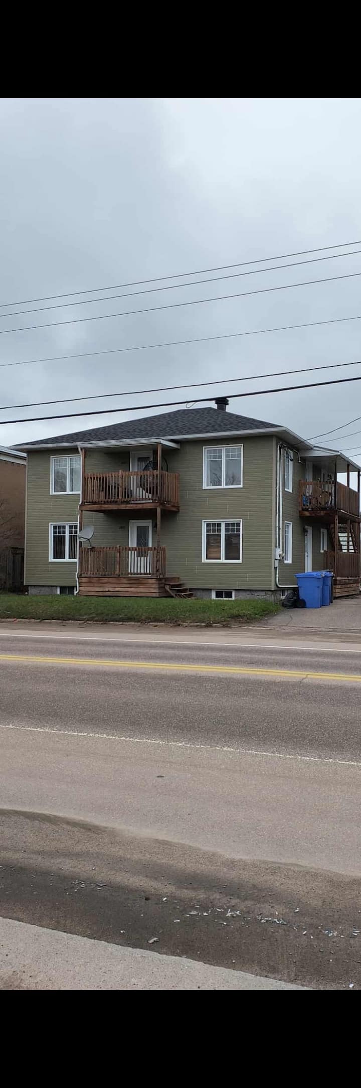 Maison Complète à Louer Ou Chambre A Louer - Saguenay