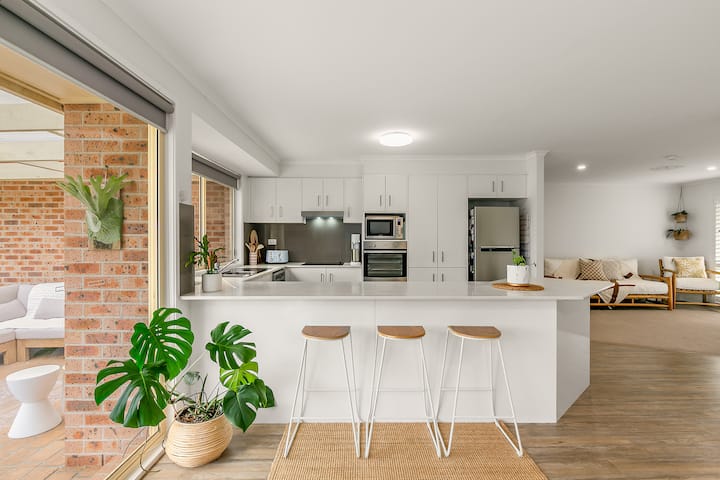 Coastal Home Retreat - Gerringong