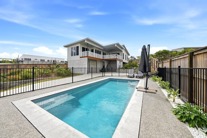 Solas Sands 3 Br W/ Pool & Boat Park - 5 Min Beach - Agnes Water