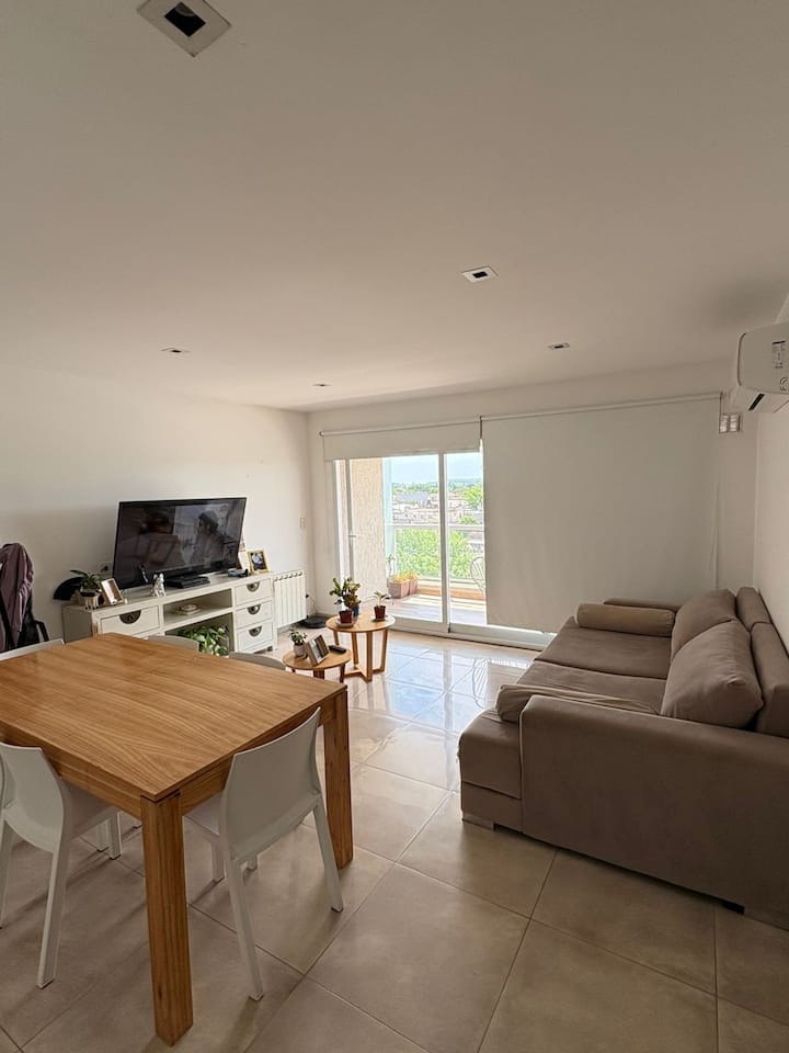 Departamento En Salto, Buenos Aires - Salto