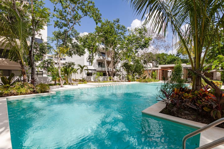 New Condo Coto11 |12 Min To Beach|gyms|pools|gated - Playa del Carmen