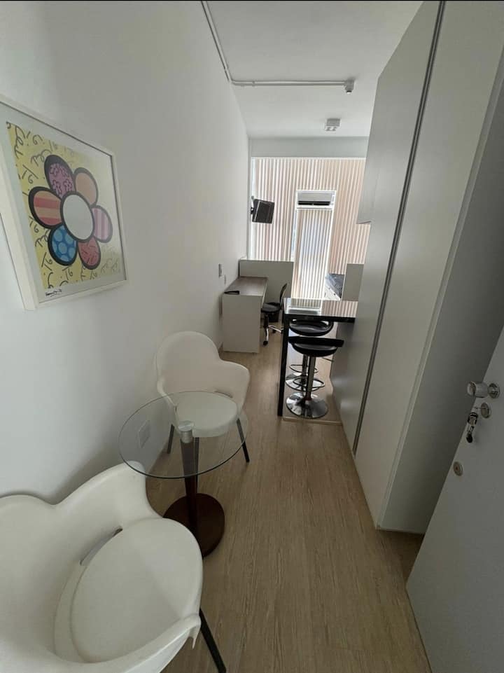 Studio Home&office2 Bairro Lourdes/ar Condicionado - Belo Horizonte