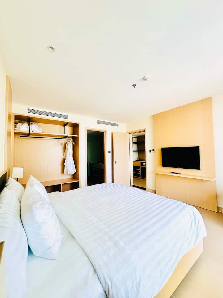 The Arena Căn Hộ Khách Sạn Cao Cấp, Nghỉ Dưỡng. - Cam Ranh