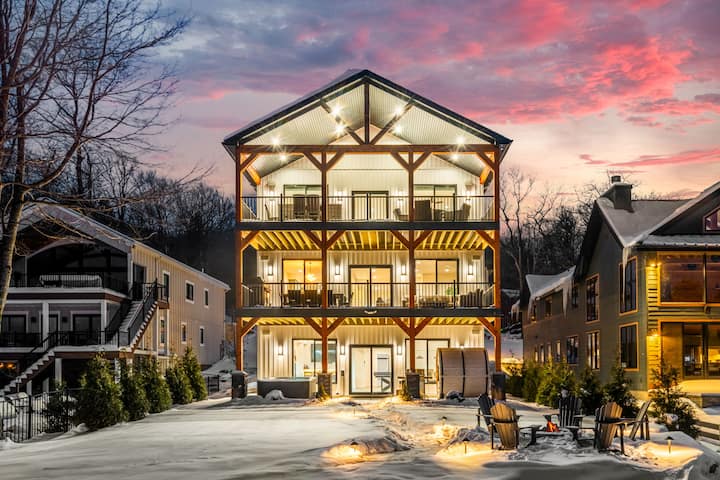 New Lakefront Luxury: 9br Villa, Sauna, Sleeps 34 - Lake Harmony, PA