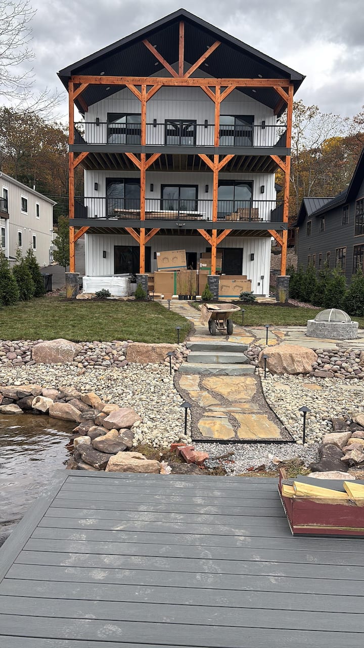 Blue Heaven! 9 Br Lake Front Property Coming Soon - Lake Harmony, PA