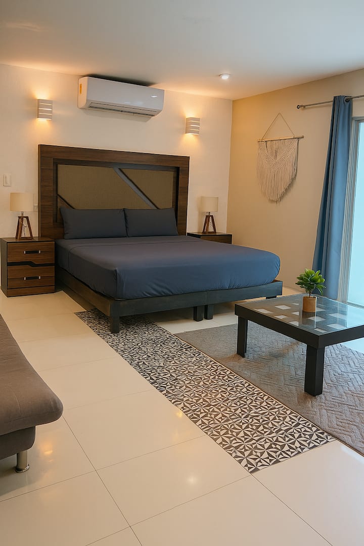 Espacio En Mérida Con Alberca - Mérida