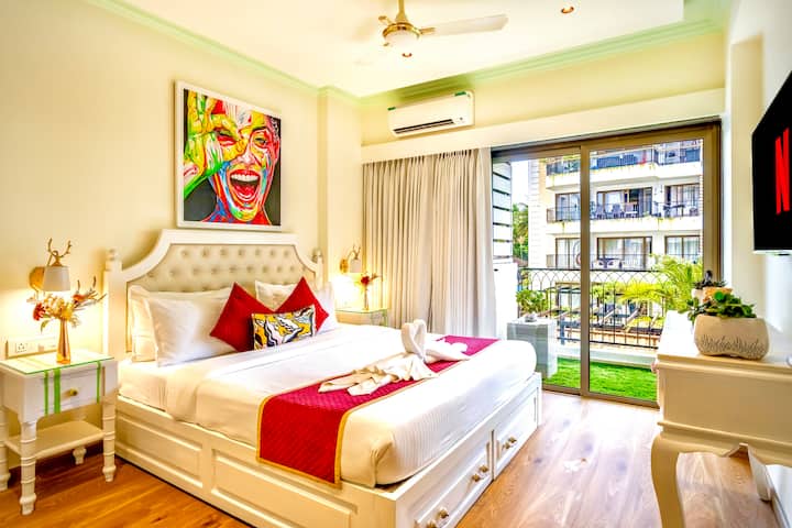 Luxury Suite @ Baga Beach, Calangute. Wi-fi+pool - Goa