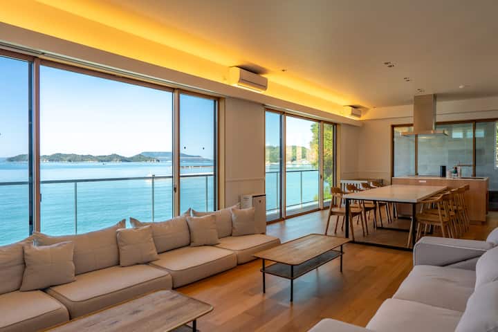 【2025年10月新築オープン】海を望むプライベートサウナ＆bbqを楽しむ一棟貸しヴィラ - Takamatsu