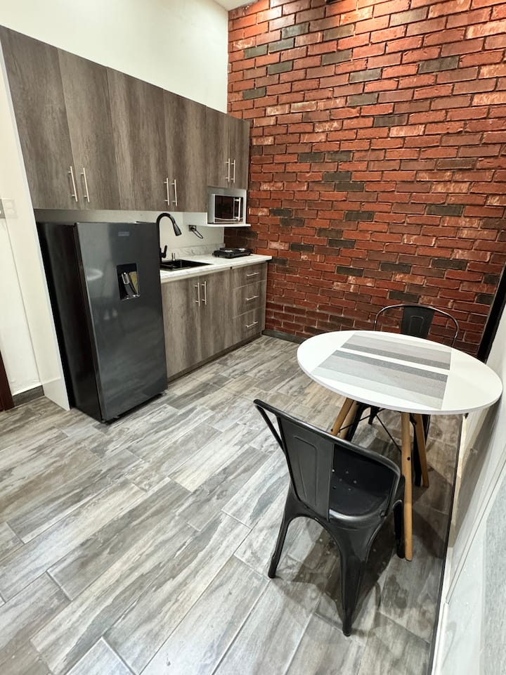 Ubicación Privilegiada A Solo 5 Min Del Consulado. - Ciudad Juárez