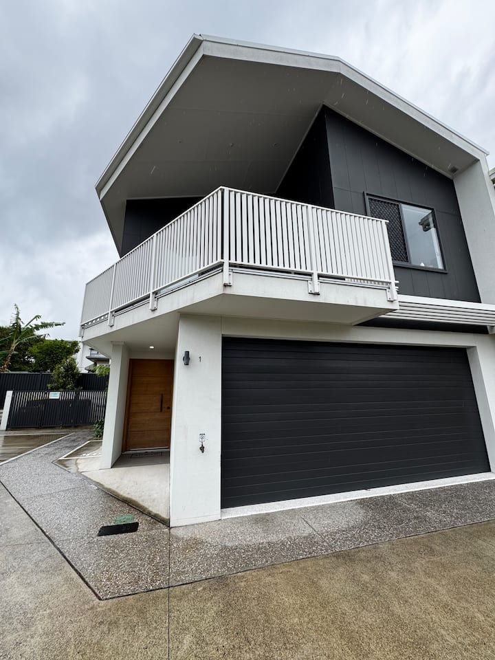 Comfy Room In Buderim - Sunshine Coast Queensland, Australia