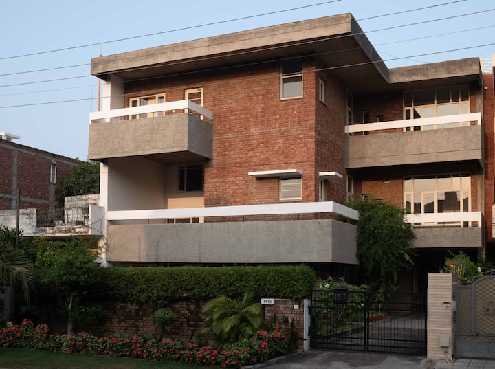Ap House - Authentic Modernist Residence - Chandigarh