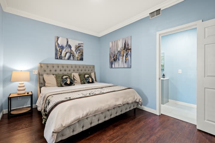 Private1br Guest Suite/living Room/kitchen Laundry - Eastvale, CA