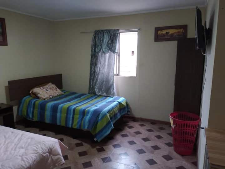 Casa Empresa, Hasta 14 Huespedes - Pozo Almonte