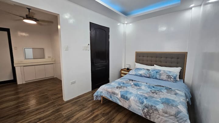 Manatad Transient House -