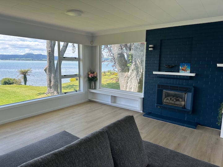 Fabulous Views Of Rotorua’s Lake And Mountains - Rotorua