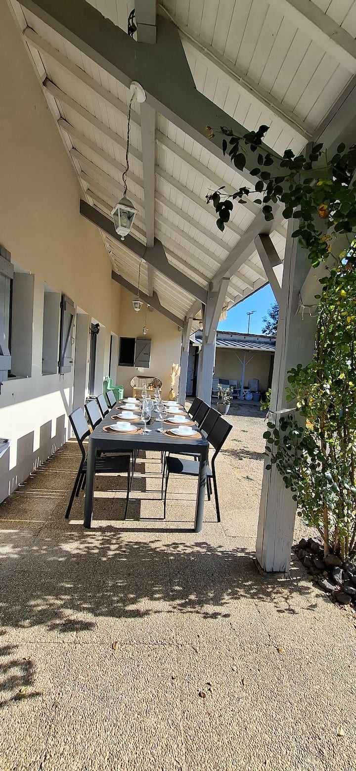 Maison Familiale, Spacieuse, Chaleureuse Et Calme - Lac de Paladru