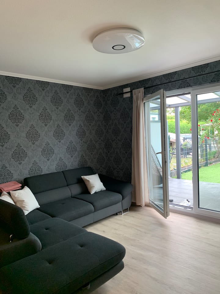 Gemütliches Haus In Frankfurt Mit Großem Garten - Frankfurt