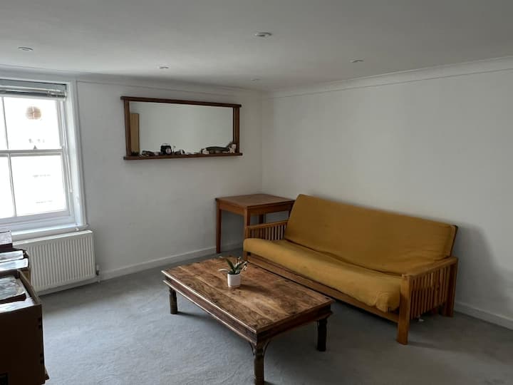 Beachside Flat In Central Brighton - Hove