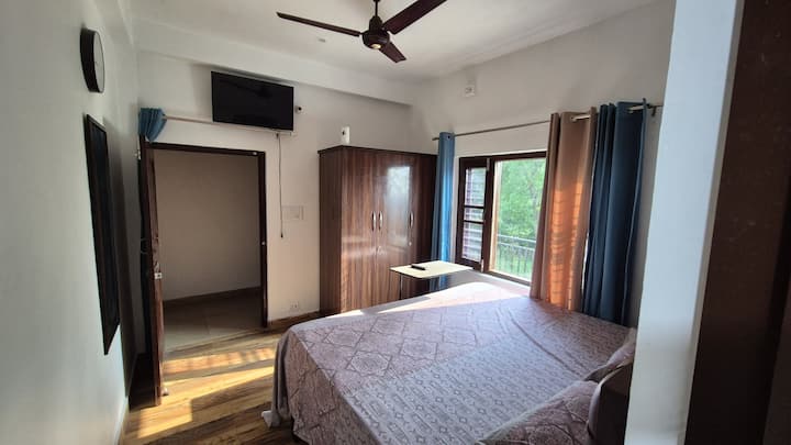 Your Second Home 3 Rooms - Dharamshala