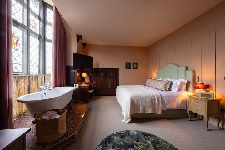 Luxe Room At The Royal Forest - Chingford