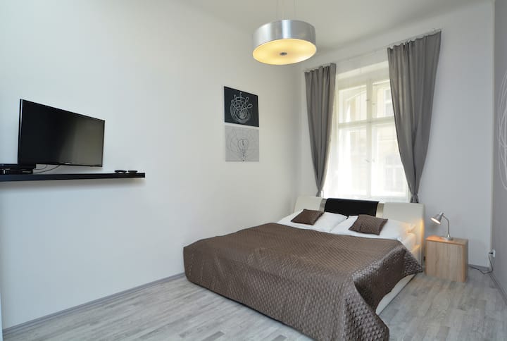 Wenceslas Square | Prague Center | Old Town - Praga