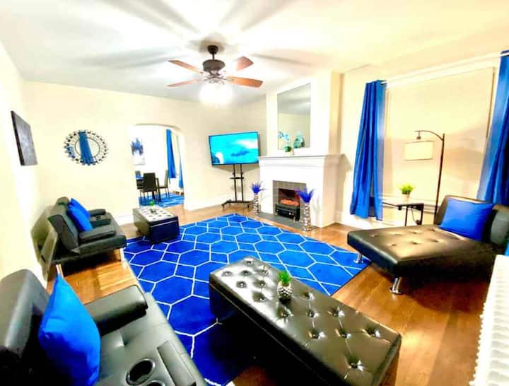 Blue Heaven 2br • Self Check- In• - Pittsburgh, PA