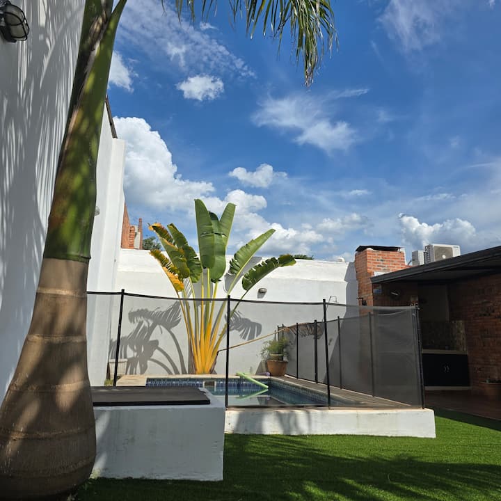 “Casa Tranquila, Cerca Del Centro, Ideal Familias” - Paraguay