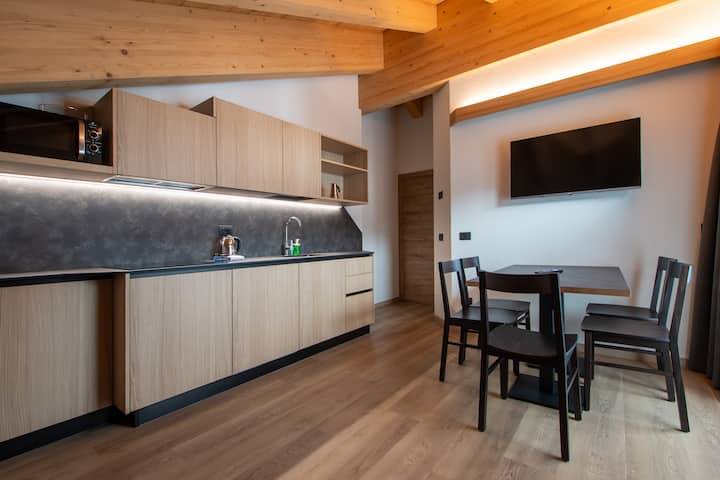 Superior Apartment With Terrace |Separate Building - Livigno