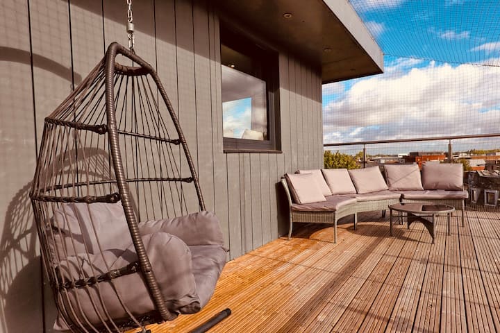 40% Off | Chic Penthouse | Free Parking | Fastwifi - Chelmsford